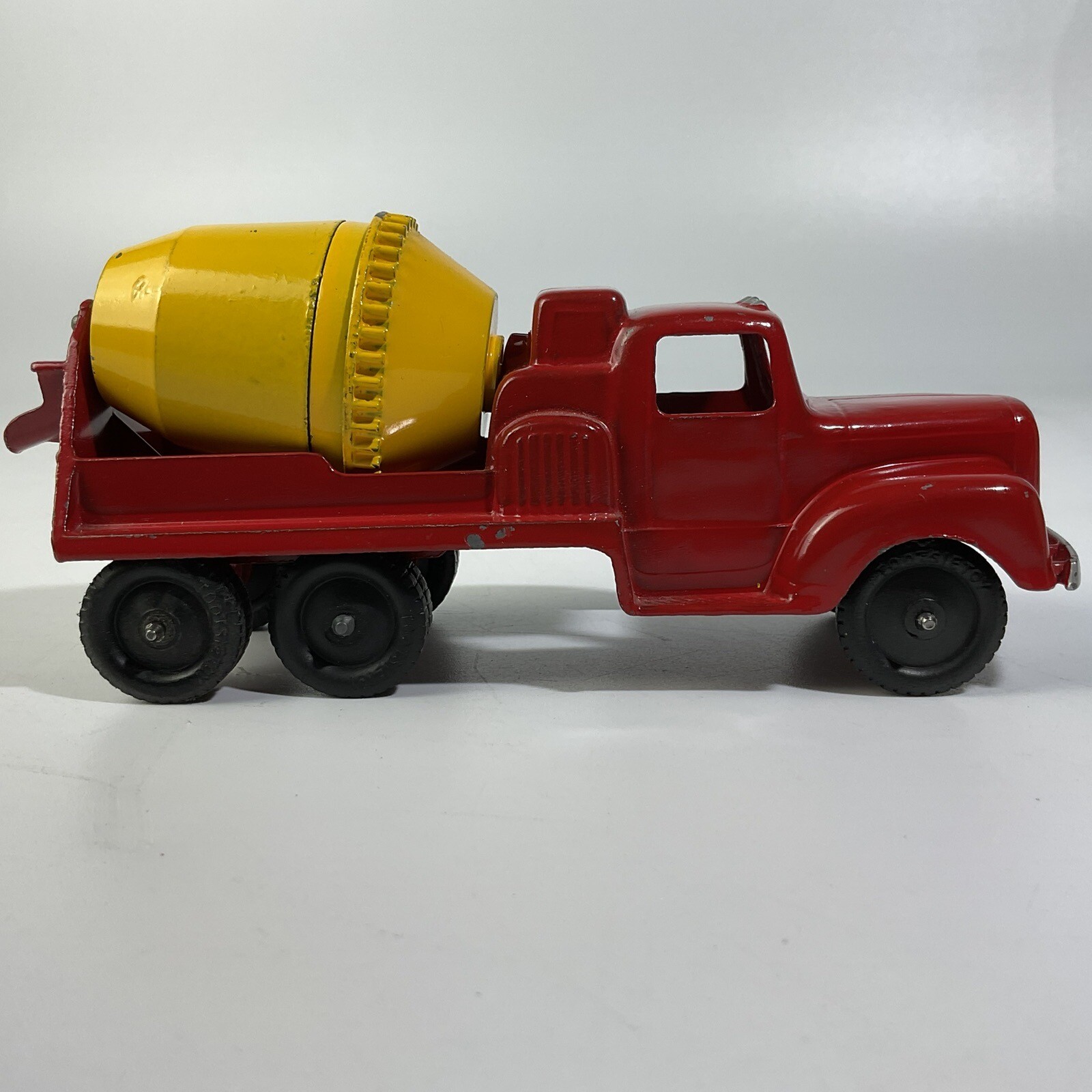 Vintage Tootsie Toy Cement Mixer Truck USA Chicago Metal Diecast EXC | eBay