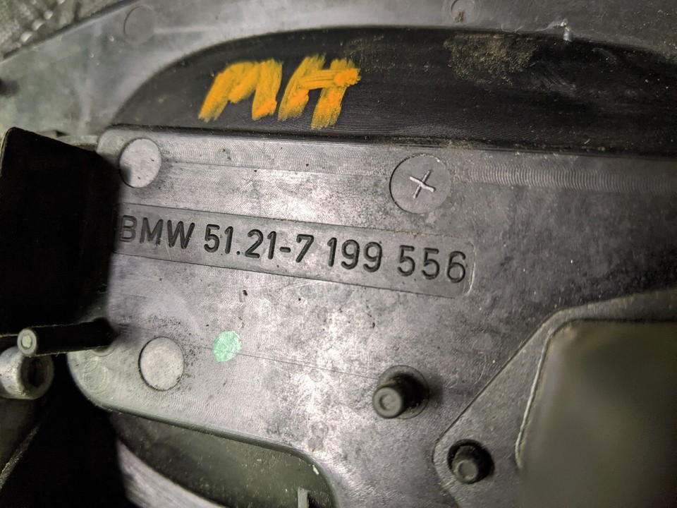 BMW E60 5-Series Exterior Door Handle Carrier Right 51217199556 ...