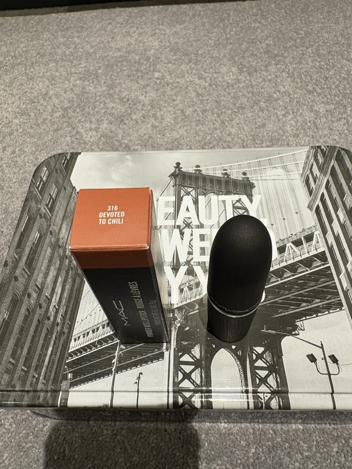 MAC Powder Kiss Lipstick “Devoted To Chili” | eBay