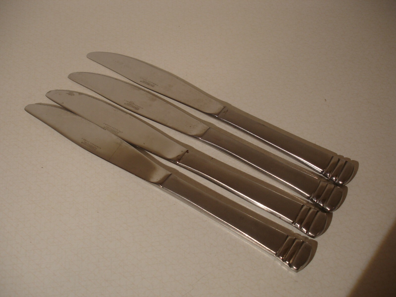 Cambridge Stainless Set of 4 Dinner Knives - Codie Satin Frosted - b6 ...