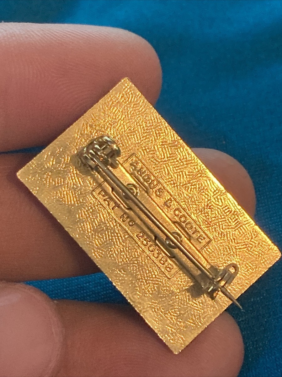 Angus And Coote Logo