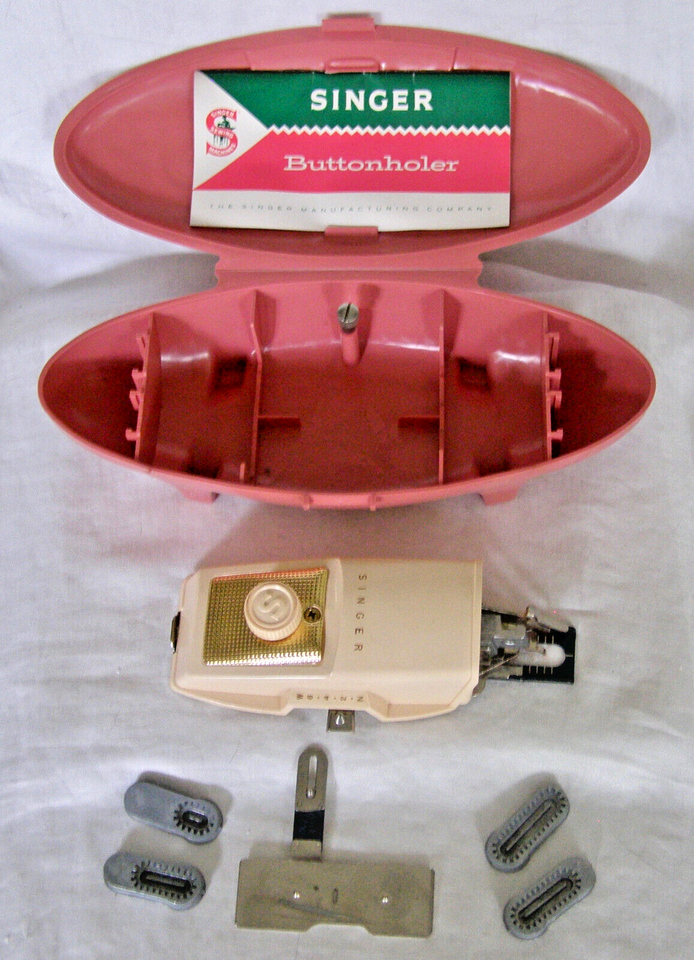 VINTAGE 1960’s SINGER BUTTONHOLER ATTACHMENT+PINK ATOMIC FITTED CASE++ ...