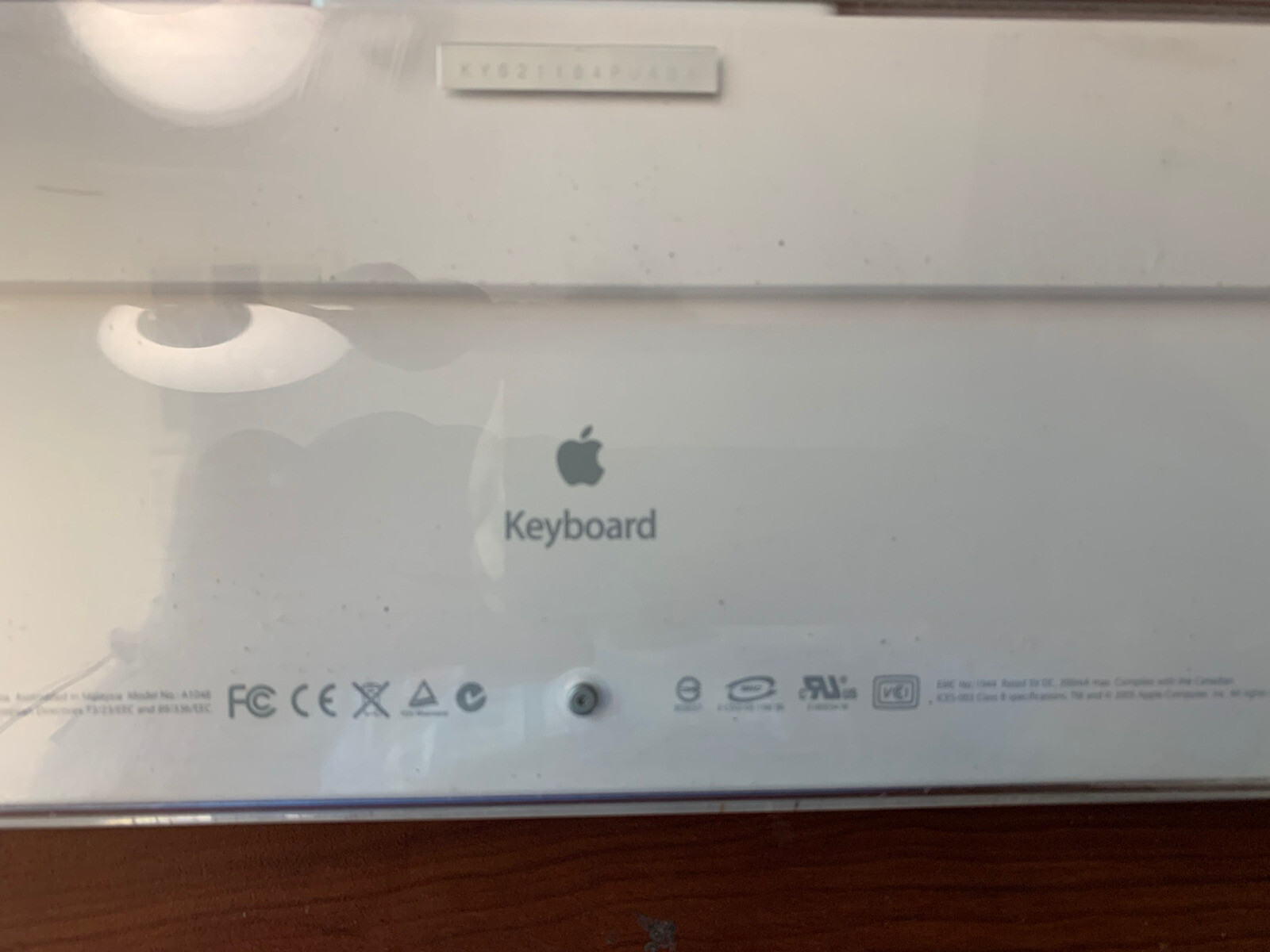 Genuine Apple Mac A1048 White Wired Full Size Keyboard English with 2 ...