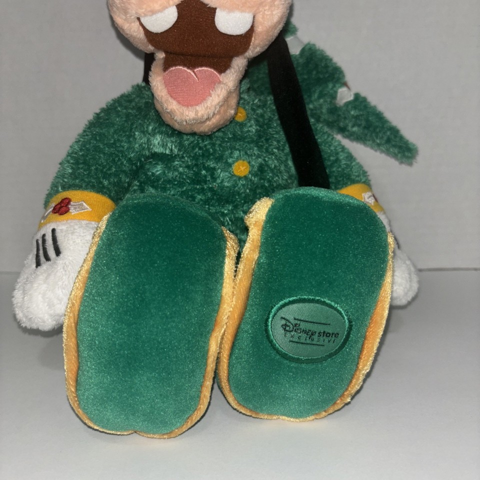 Disney Store 12" Elf Goofy Sleeper Christmas Presents Stuffed Animal ...