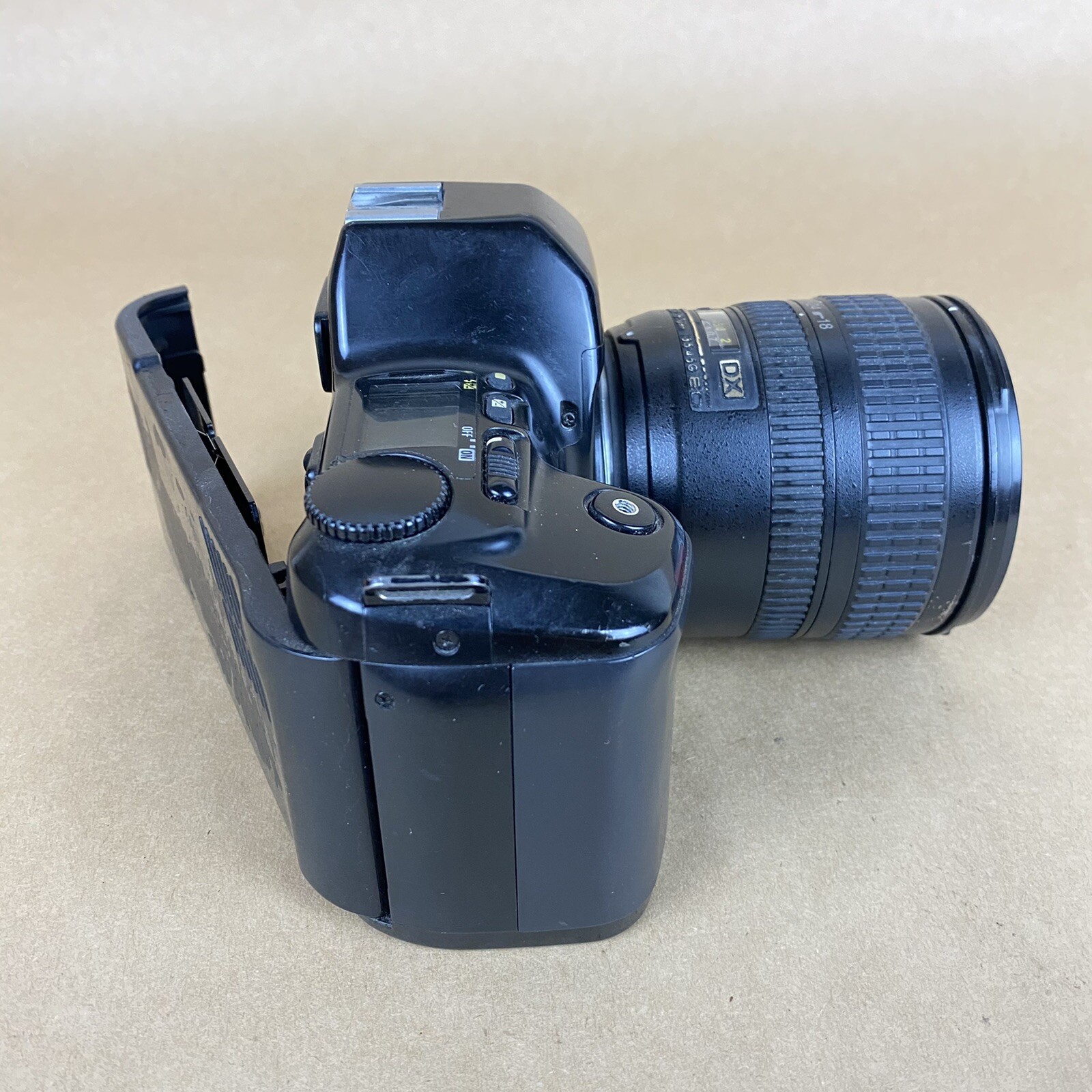 Nikon N6000 35mm SLR Film Camera W/ AF-S Nikkor 18-70mm 1:3.5-4.5G ED ...