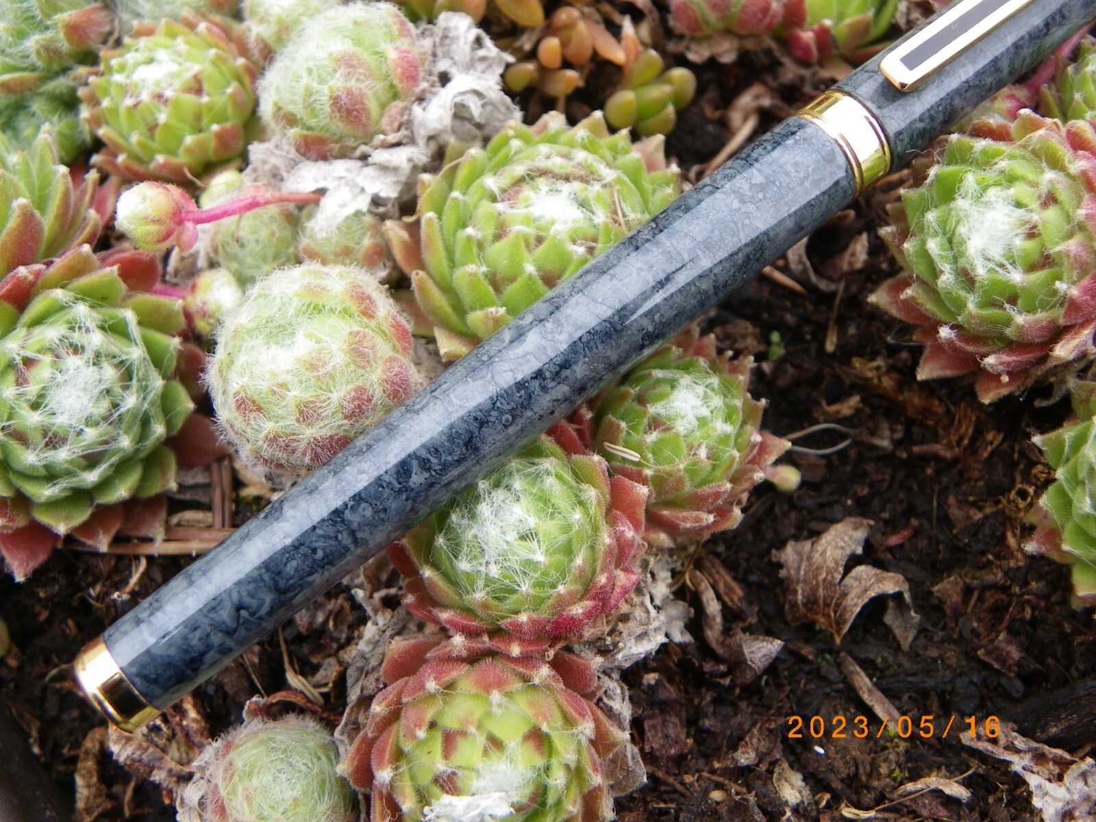 STYLO PLUME COLIBRI LAQUE MARBRE BLEU NEUF DE STOCK + SON CONVERTISSEUR ...