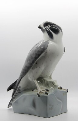 antique porcelain Falcon bird by Metzler & Ortloff, Paul Zeiller, made ...