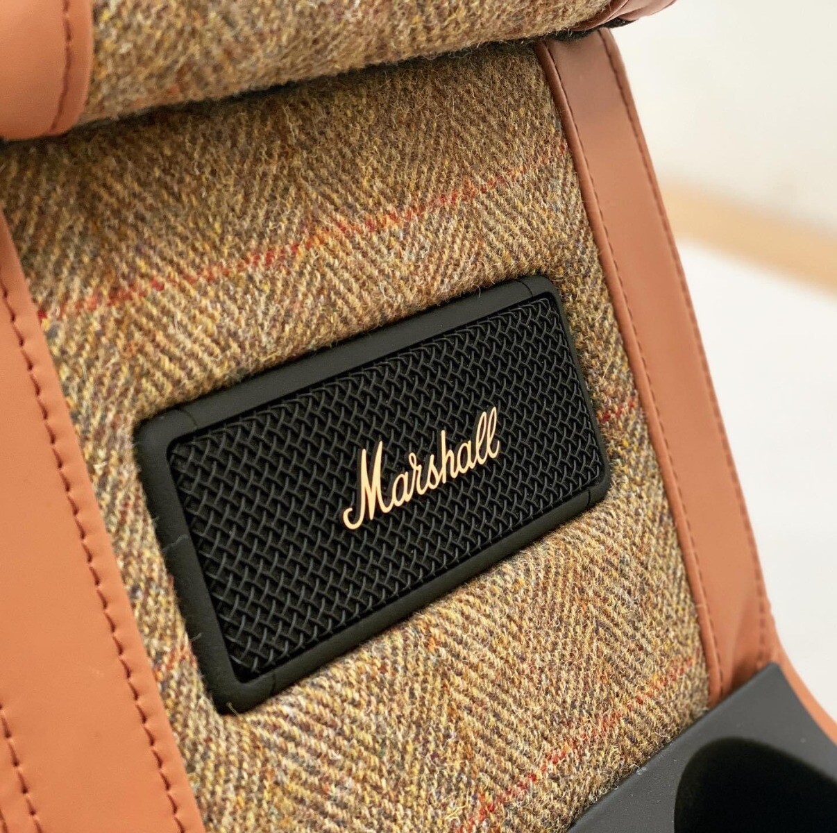 Land Rover Defender Lucari High Arm Rest Cubby Box with Marshall ...