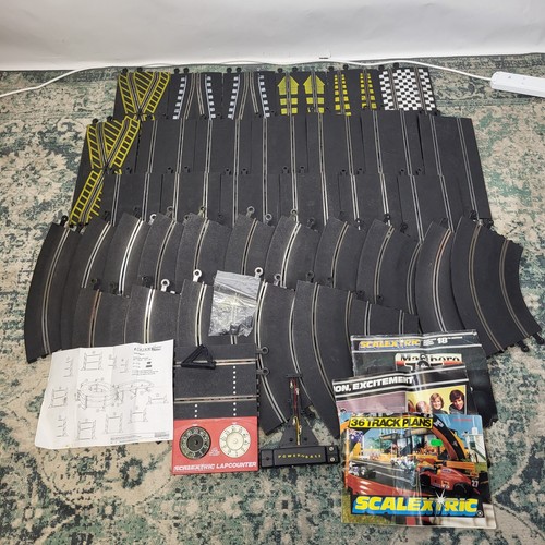 Scalextric Classic Track And Accessory Bundle Superscale SCX 36pcs C151 ...