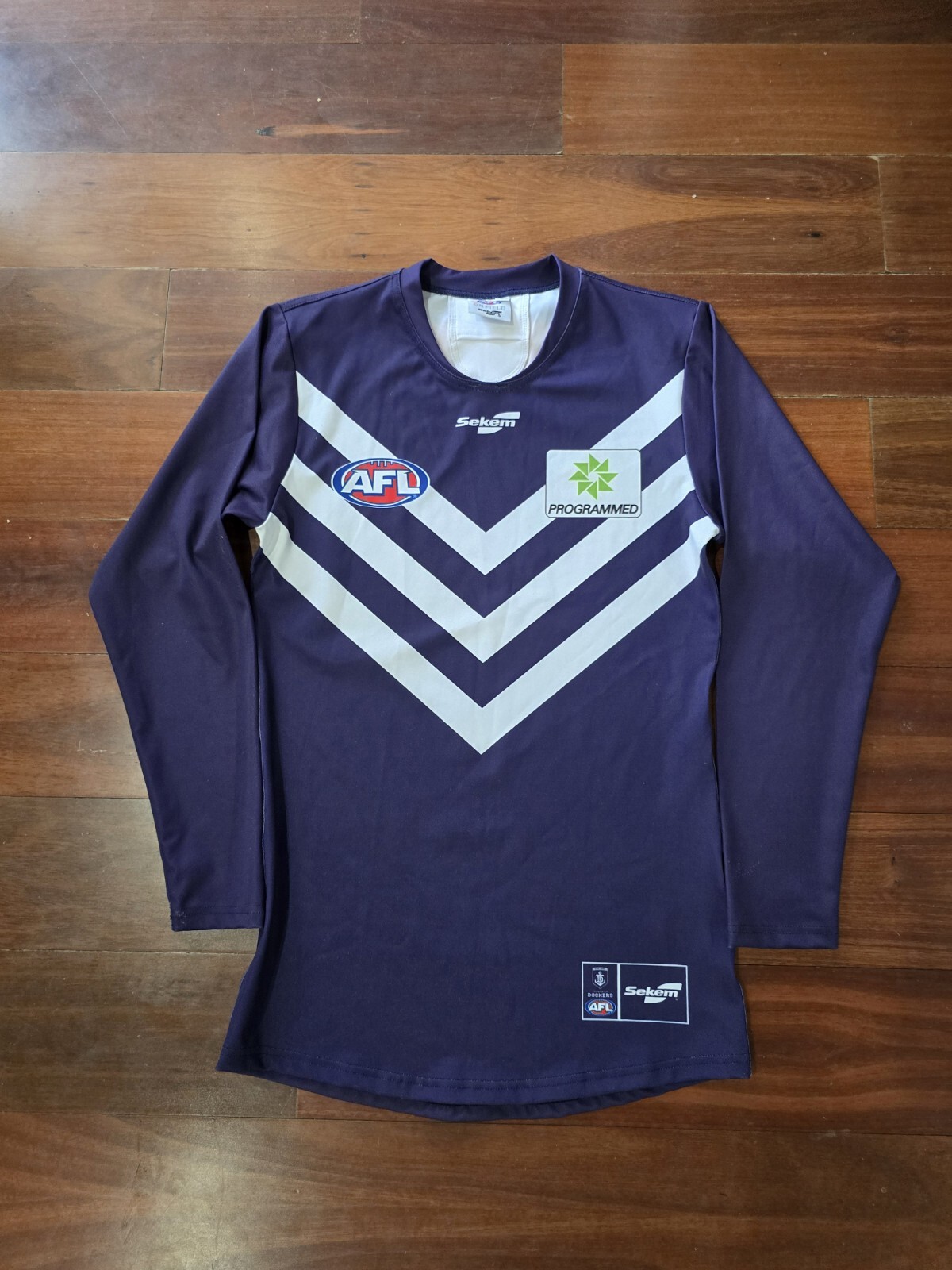 Fremantle Dockers Player Issue Guernsey / 2022 Darcey Tucker / AFL | eBay