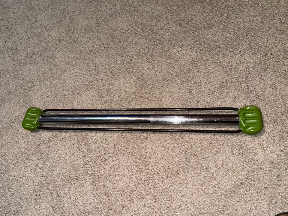 Vintage Tensolator Bullworker Isometric Exerciser Bar Germany Green 35. ...