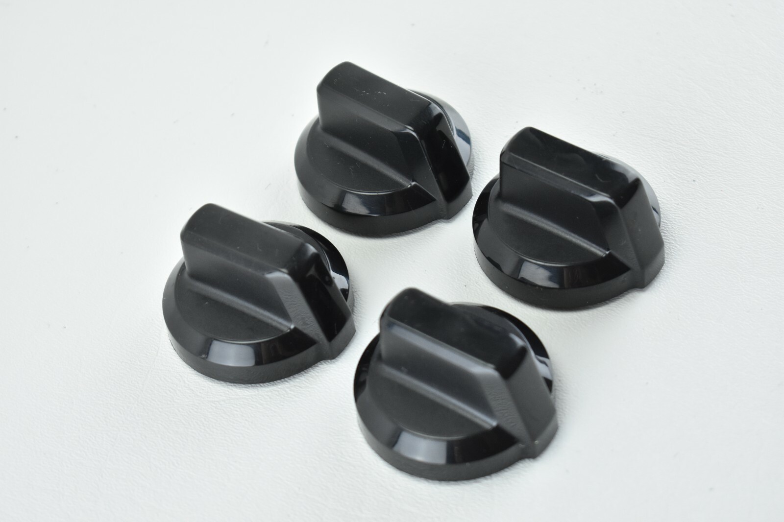 Genuine MAYTAG Range Oven, Knob Set of 4 # W10211372 | eBay
