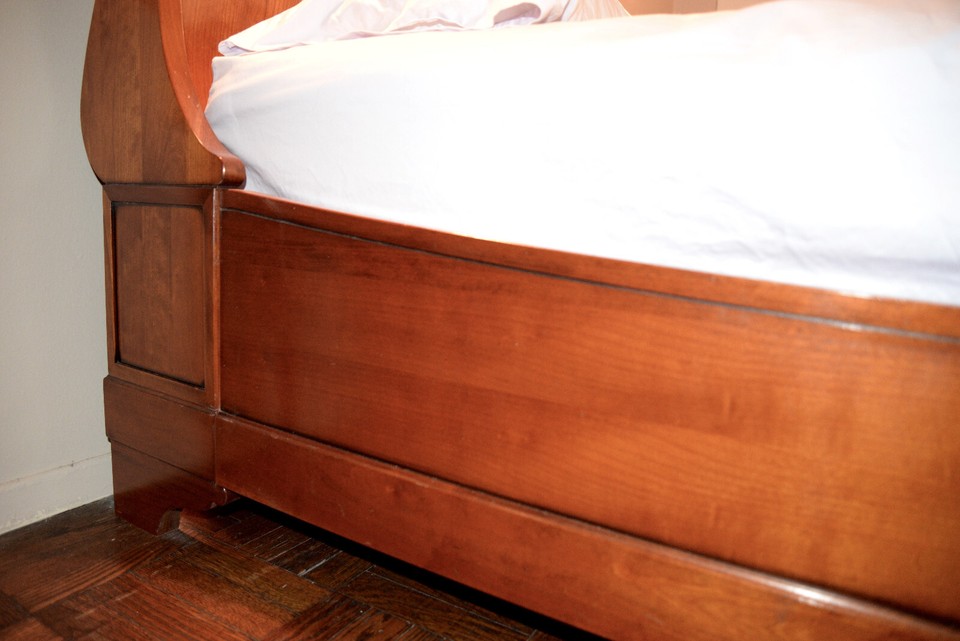 Grange Queen size Sleigh Bed | eBay