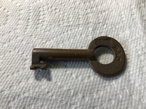 COLLECTIBLE OBSOLETE VINTAGE ANTIQUE BRASS HOLLOW BARREL LOCK KEY | eBay