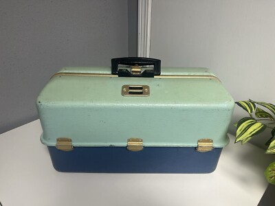 VTG Blue UMCO 1000 U Tackle Box 2 Tone Blue READ | eBay