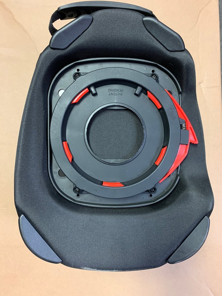 Triumph Speed Triple Tank Bag Kit - A9510410 | eBay