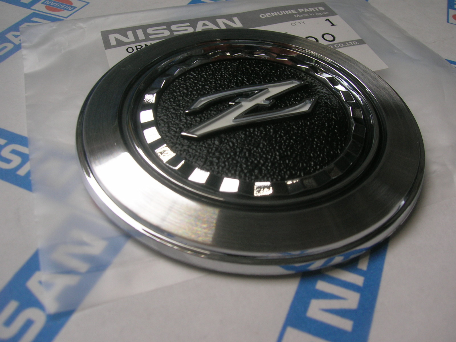 DATSUN Fairlady-Z 280ZX Bonnet Hood Emblem Badge Genuine (For NIssan ...