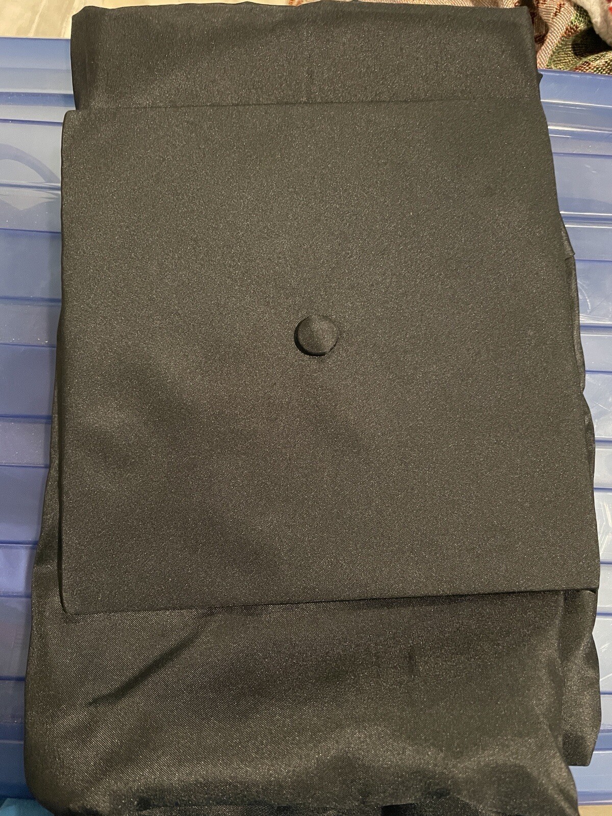 Jostens Graduation Cap & Gown In Great Condition - Gem