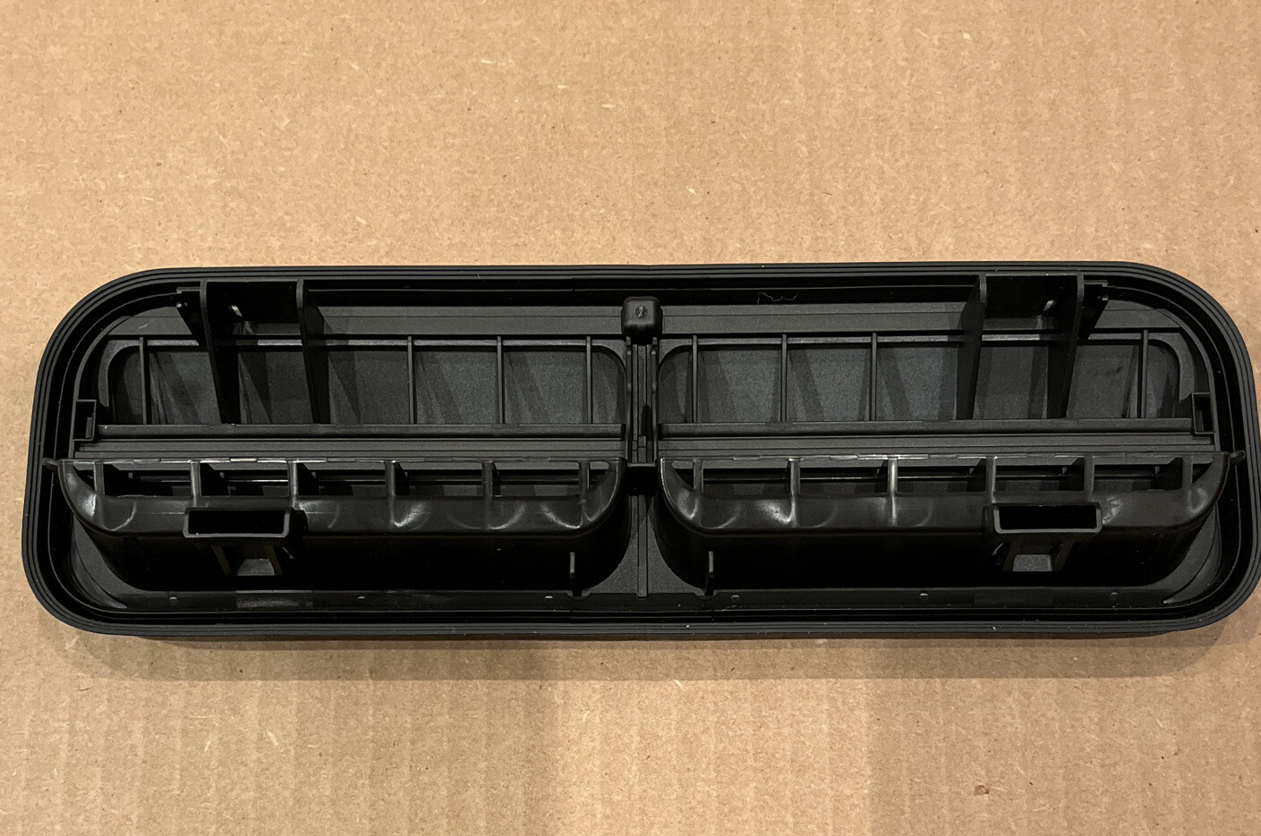 Genuine Mercedes-Benz Quarter Outlet Vent Flap A2058301201 NEW | eBay