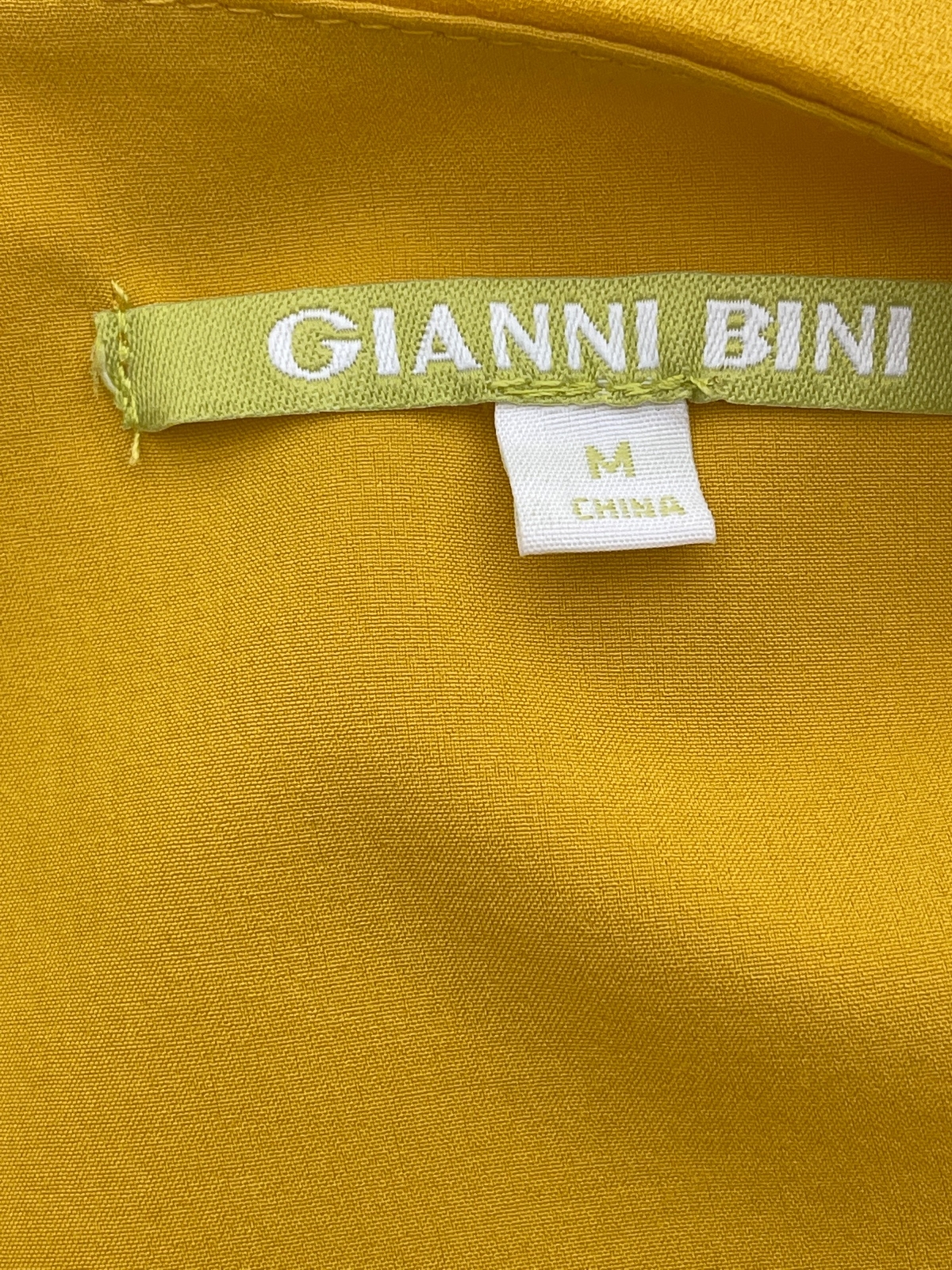 Gianni Bini Mustard Yellow Short Sleeve Wrap Dress Si… - Gem