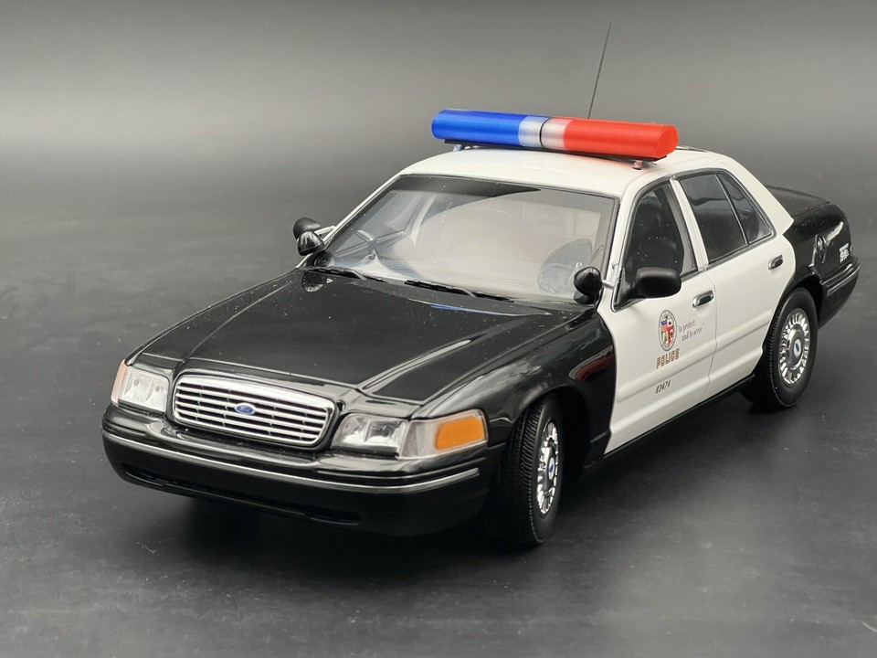 1/18 LED Ready AeroDynic Lightbar LAPD Blue Red Clear Amber Police ...