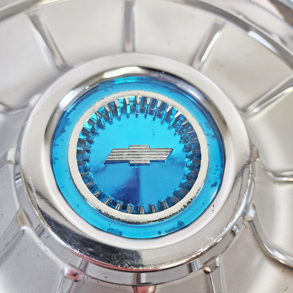 👀 1962 Chevy Corvair Impala Bel Air Biscayne 14" Hubcaps / Wheel Covers ...