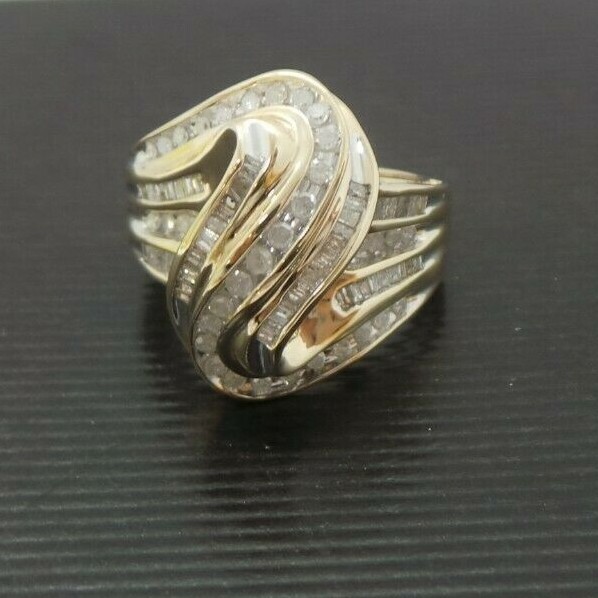 STUNNING 10K YG LADIES DIAMOND CLUSTER RING 1.00 tcw SZ 7 AI-1347 4.50 ...
