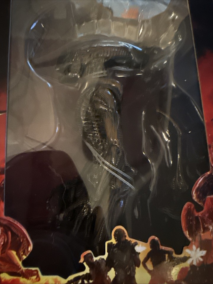 NECA Aliens: Fireteam Elite : RUNNER ALIEN : 7 Inch Action Figure NEW ...