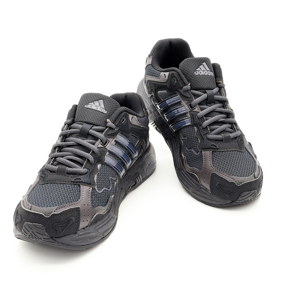 ID0805 Bad Bunny adidas Response CL Triple Black Core Legend Ink ...