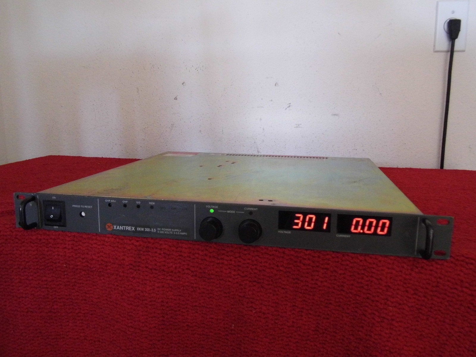 Xantrex XKW300-3.5 w/ GBIP 300Vdc 3.5Amps DC Power Supply (DCS300-3.5) | eBay