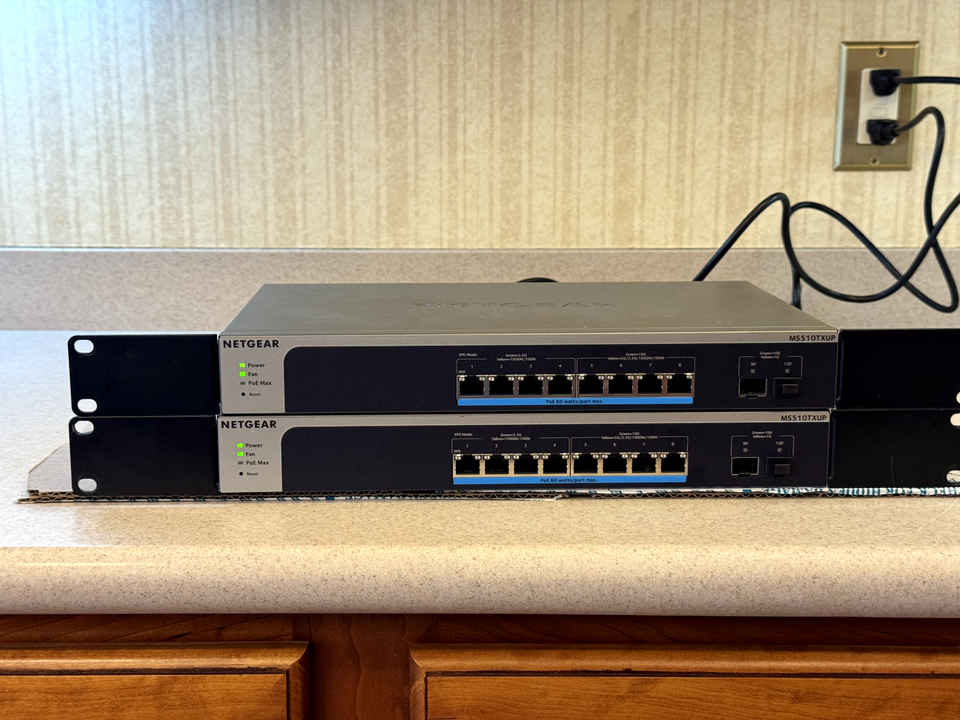 Netgear MS510TXUP 8-Port Multi-Gigabit Ethernet PoE+ Smart Switch $250 ...