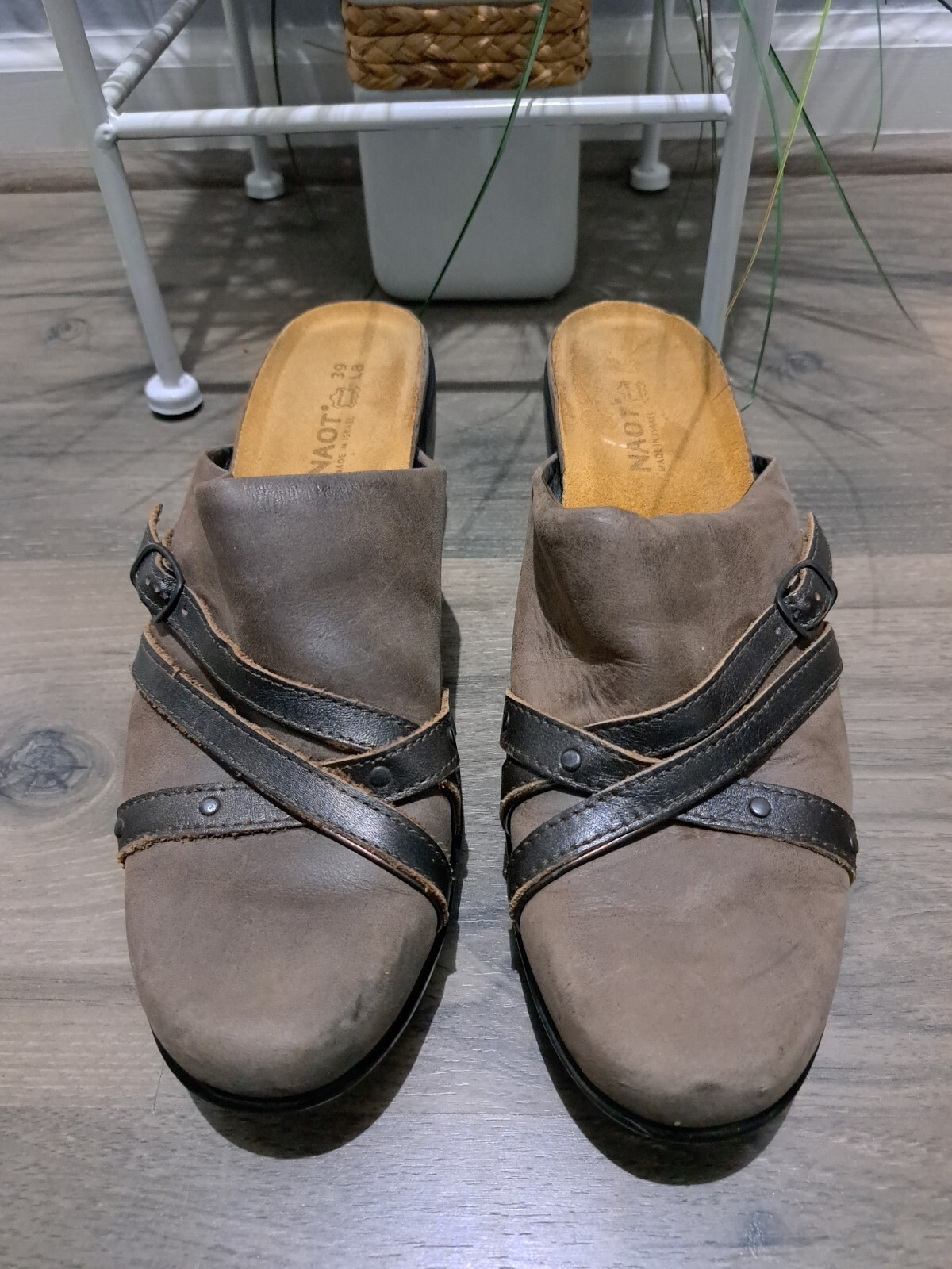 NAOT Footwear Delight Leather Slip On Clogs Women's Size 39 EUR US 8 | eBay