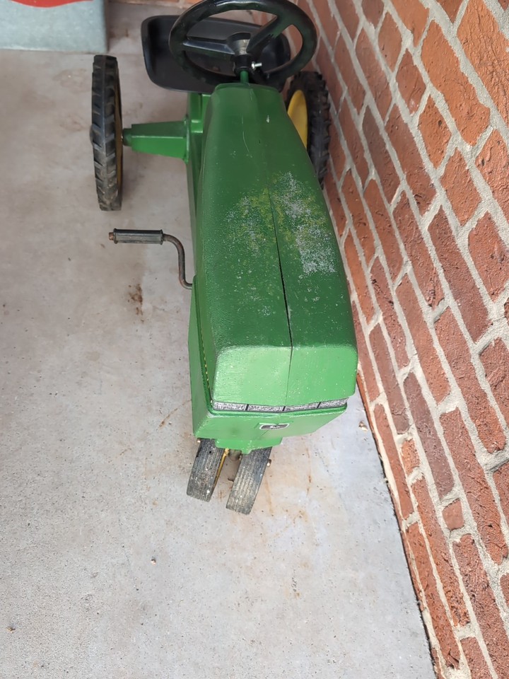 Ertl John Deere 520 Pedal Tractor #4 | eBay