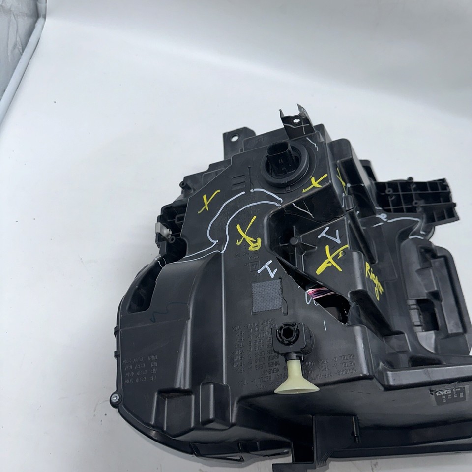 2021-23 GMC Yukon LED Reflector Right Passenger Side Headlight OEM ...