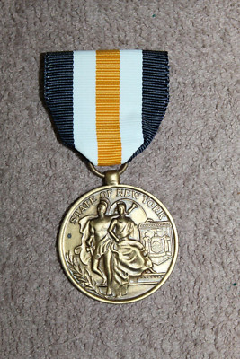 Scarce Original WW2 New York State National Guard Service Medal w/Full ...