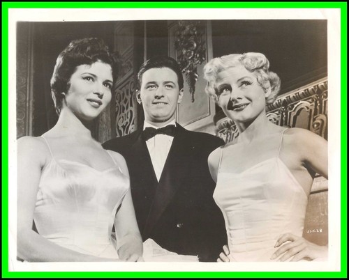 DELIA SCALA, COLETTE RIPERT & LOUIS VELLE in "J'avais Sept Filles ...