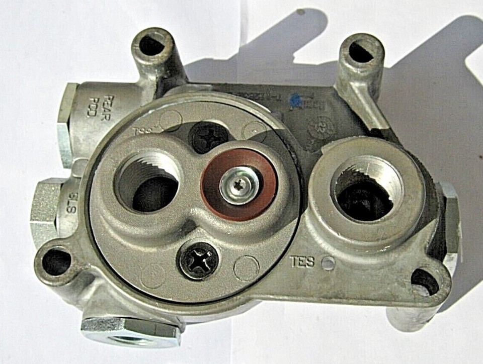 ~ BRAND NEW GENUINE BENDIX TRACTOR PROTECTION BRAKE VALVE TP-5 p/n ...