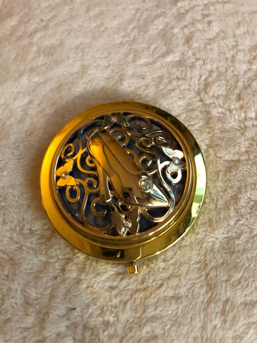 DISNEY STORE CINDERELLA SLIPPER COMPACT MIRROR PRINCESS BK1 | eBay