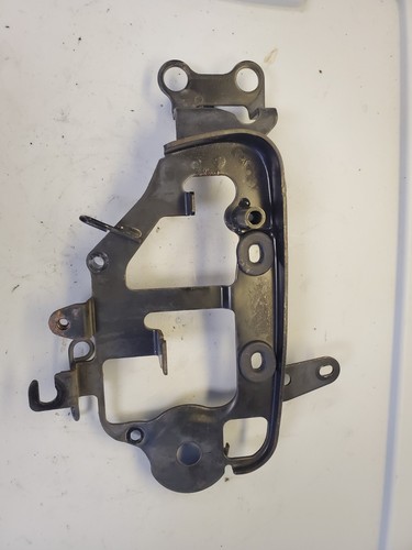 94 - 02 Honda Magna VF750 left bracket cover mount | eBay