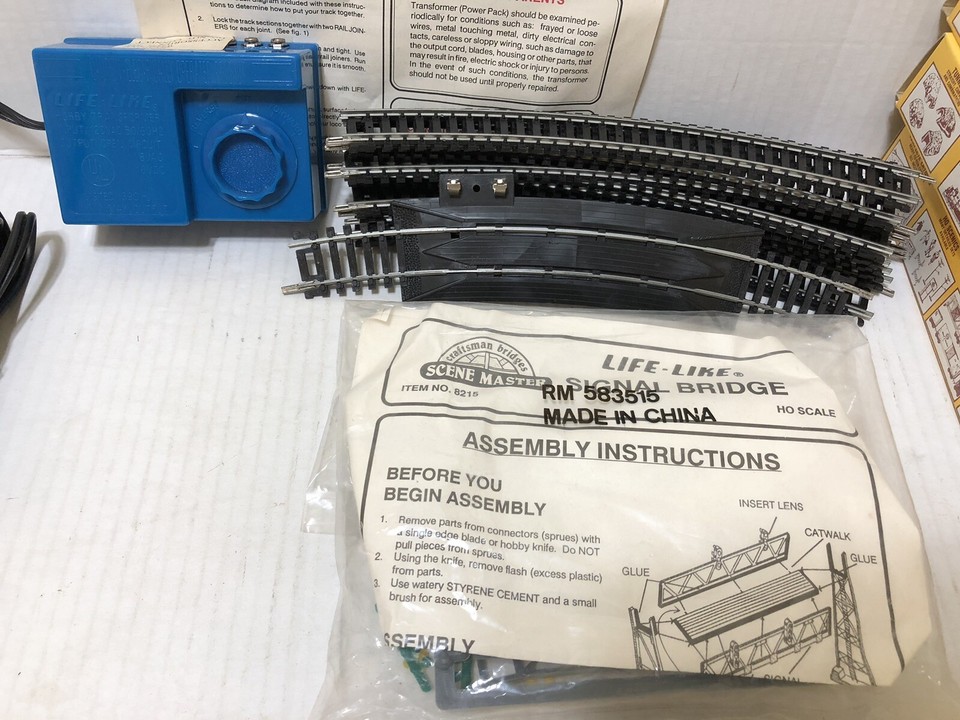 Vintage LIFE LIKE HO Scale RR Railroad Train Lot - Locomotive Caboose ...