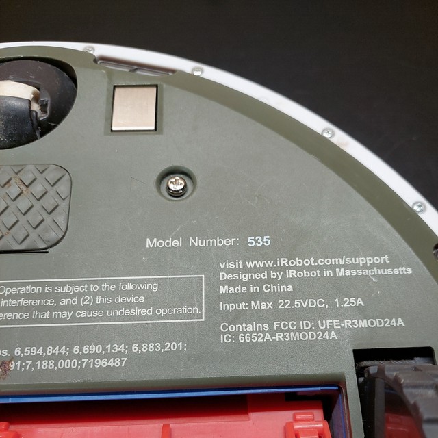 Very White iRobot Roomba 530 Robotic Vacuum Cleaner for sale online | eBay