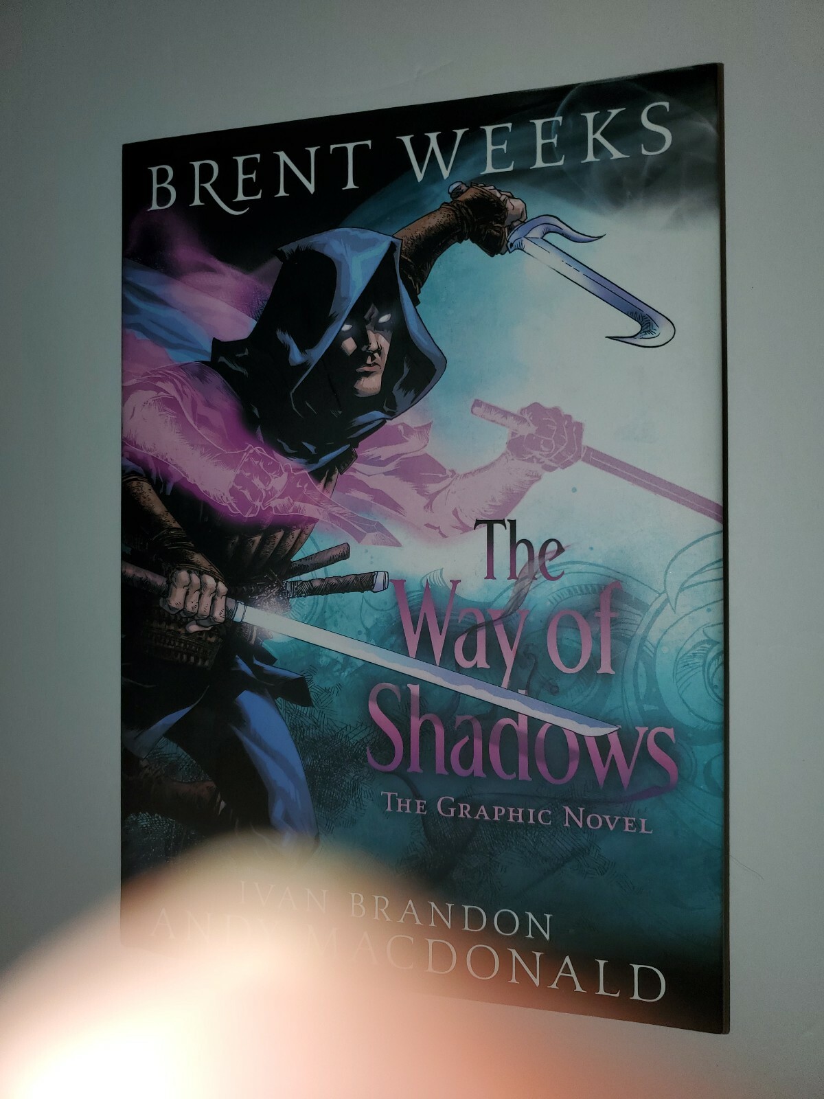 Way of Shadows : The Graphic Novel, Hardcover by Weeks, Brent ...