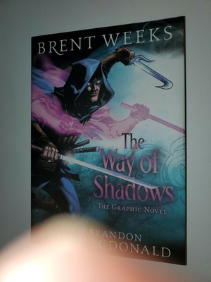 Way of Shadows : The Graphic Novel, Hardcover by Weeks, Brent ...