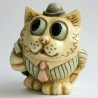 MPS Harmony Kingdom: Pot Bellys - Small Castaways City Cat Box Figurine ...
