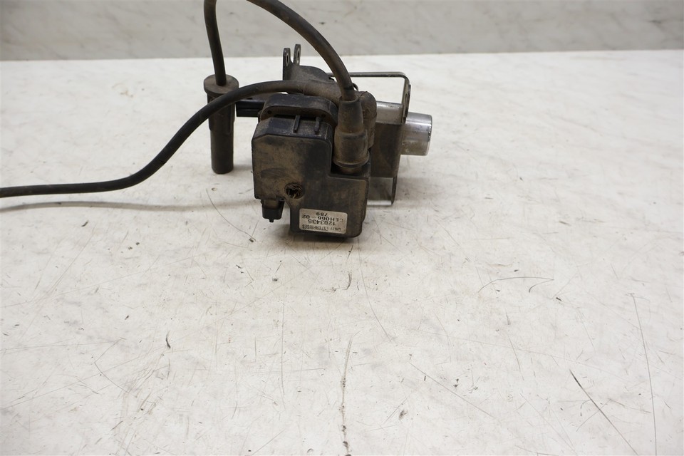 2006-2017 Victory Vegas Low Ignition Switch & Coils Spark Plug Caps | eBay