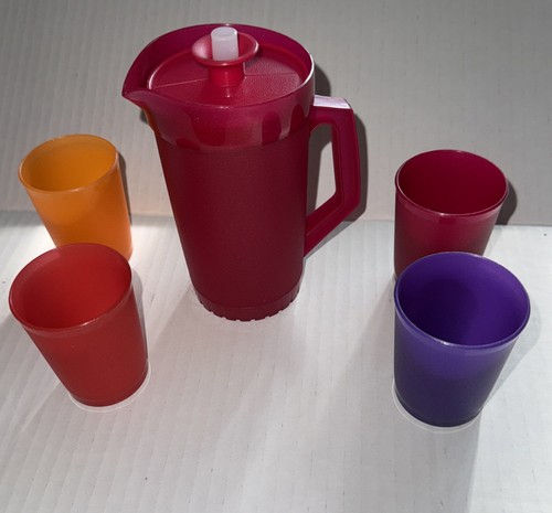 Tupperware Kids Mini Tea Party Beverage Set Classic Pitcher 4 Tumblers ...