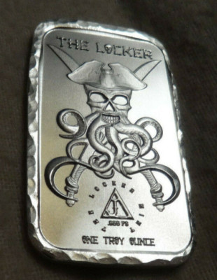 THE LOCKER MINT 1oz .999 Silver Smashed And Hammered Logo Bar Pirate ...