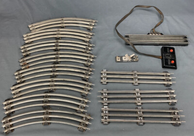 Lot O Lionel Oval Track: 8 Curved 3 Straight 1 Remote Section 1 UTC ...