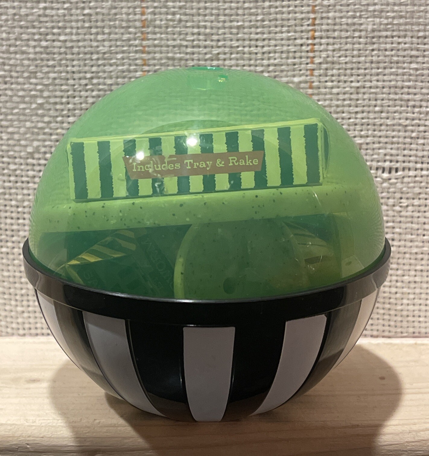 MGA's MiniVerse Beetlejuice Halloween Series 2 – ULTRA RARE SANDWORM ...