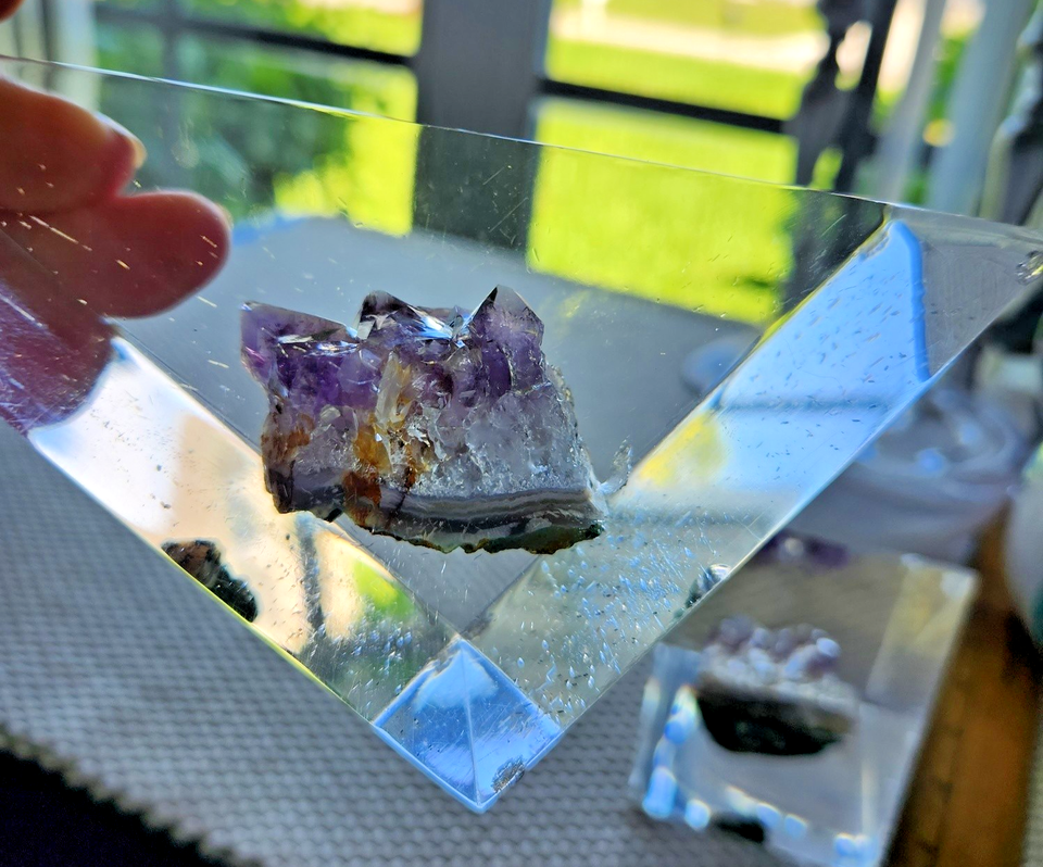 Pair of Clear Acrylic Bookends w/Amethyst Geodes | eBay